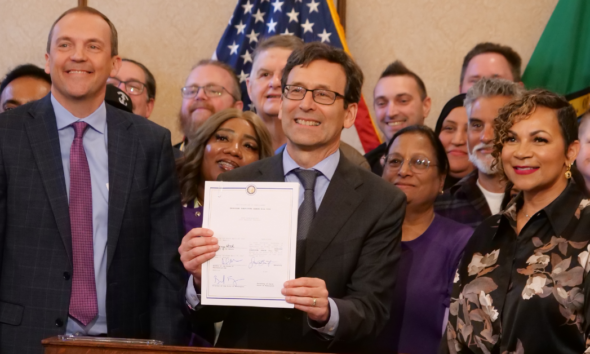 WFSE condemns contract backtracking, files grievances — The STAND