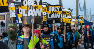 Amazon Teamsters win first bargaining order against company — The STAND
