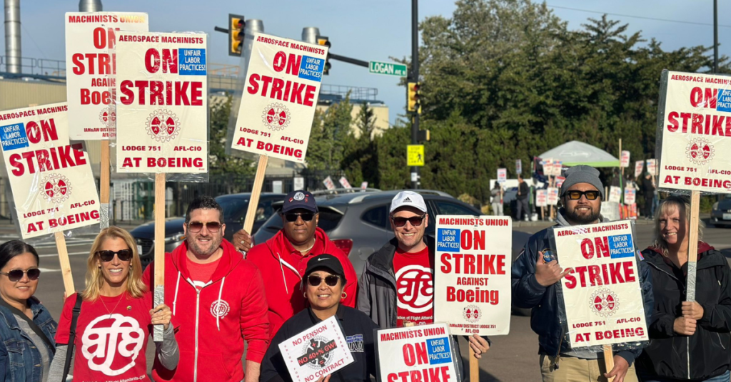 Solidarity flourishes on the IAM strikeline — The STAND